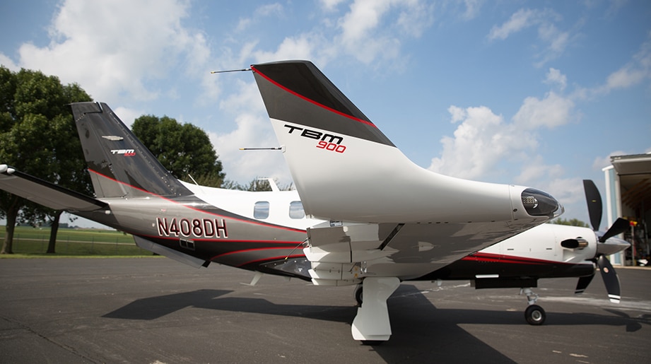2015 TBM 900 – Elliott Jets