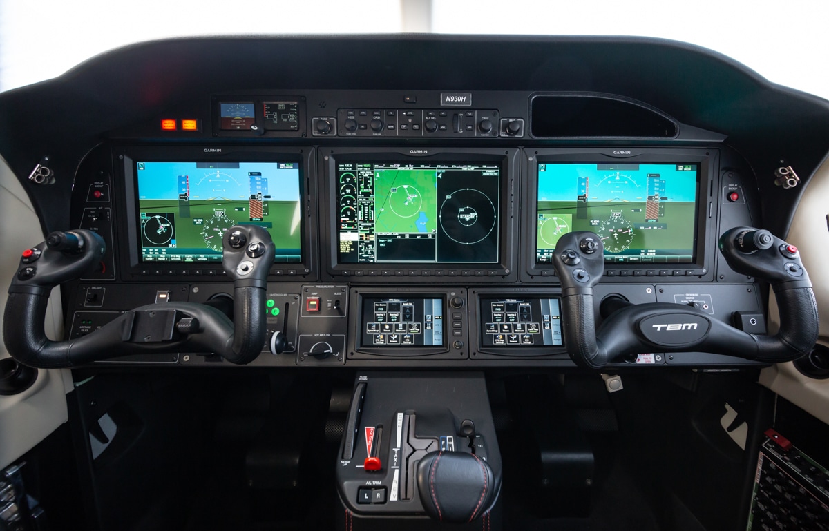 2016 TBM 930 | Elliott Jets