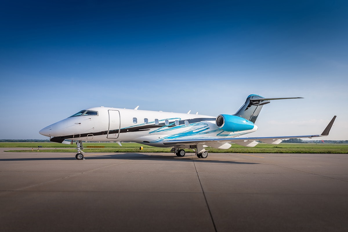 Challenger 300 Acquisition | Elliott Jets