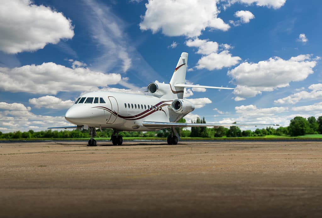 A Comprehensive Review of the Falcon 900 Series | Elliott Jets