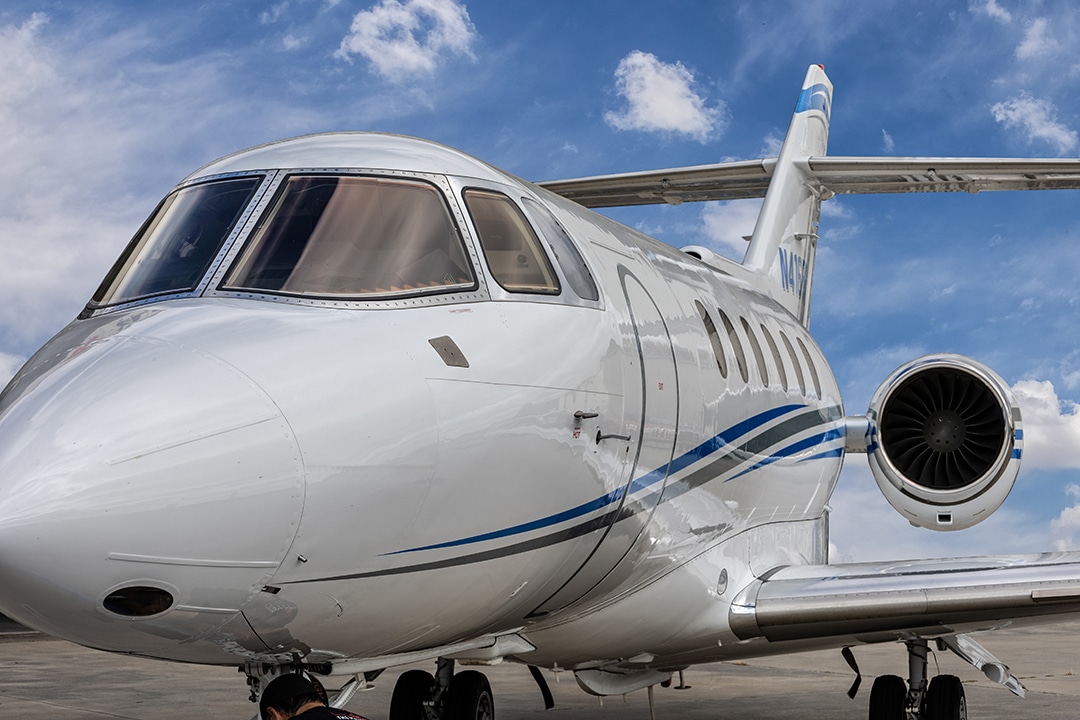 2009 Hawker 900XP | Elliott Jets